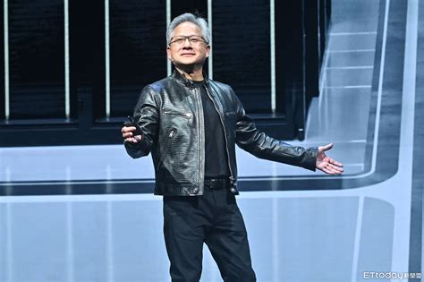 黃仁勳報明牌「今早整排都紅的」！ptt驚喊快上車：最強投顧 Ettoday財經雲 Ettoday新聞雲