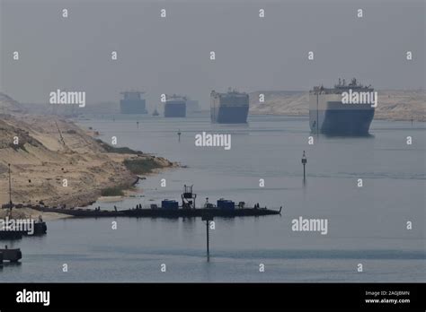 Canal Del Suez Fotos E Imágenes De Stock Alamy
