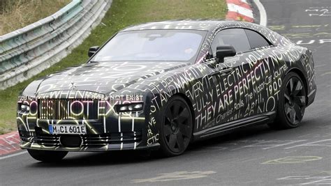 La Rolls Royce Spectre Tout électrique Commence Ses Essais Au