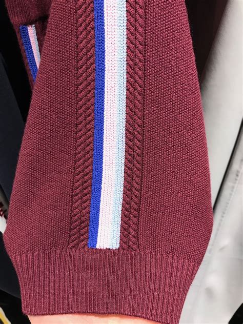 Pin Di Amanda Love Su Knitwear Moda Futuristica Moda Moda Uomo