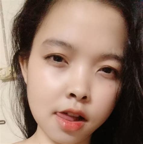 កញ្ញ៉ា ក្តាមប្រៃ