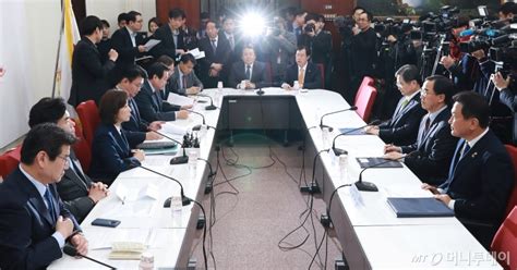 사진 자한당 북핵외교안보특위 방미단 연석회의 개최