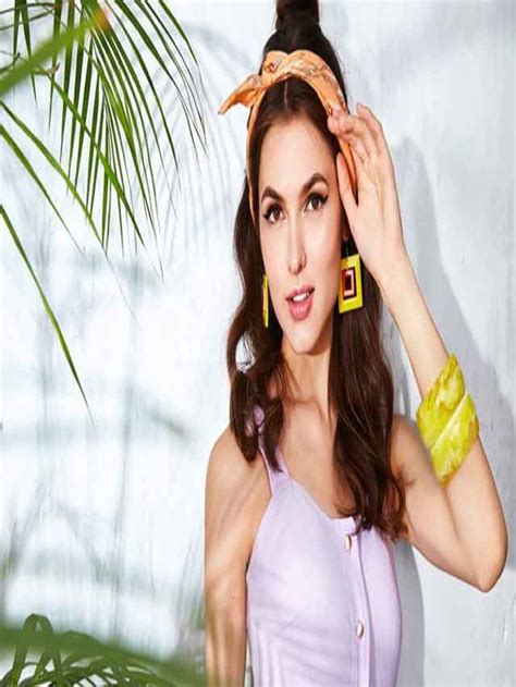 গরমেও প্রয়োজনে ত্বকের পরিচর্যা Tv9bangla Tips To Protect Your Skin