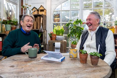 Alan Titchmarsh And Tommy Walsh Urge Public To Carry Out Bowel Cancer