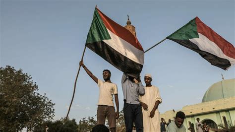 Sudanese Military Protesters Sign Power Sharing Document News