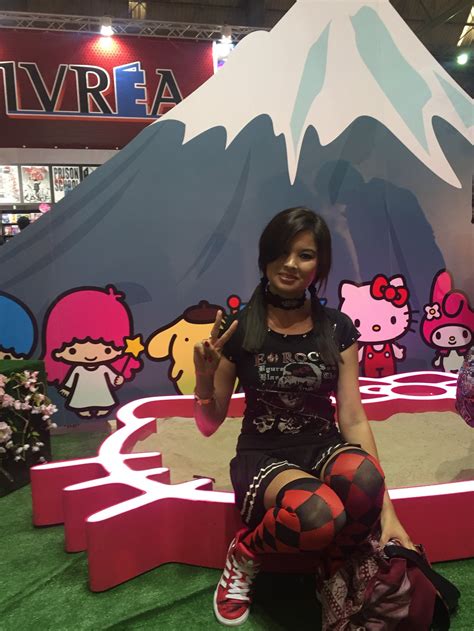 TW Pornstars 2 pic Miyuki Son 美雪 Twitter RT HelloKitty