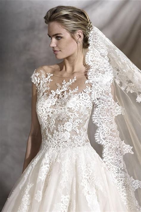 Svatební šaty Pronovias Ofelia Svatební centrum Caxa Brno