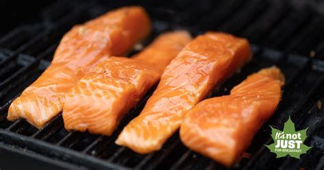 Quick And Easy Maple Glazed Grilled Salmon Maple Valley Cooperative