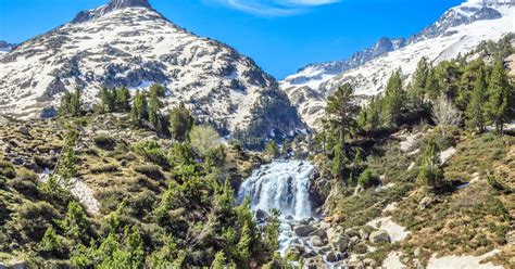 La Joya Secreta De Huesca Una Cascada En Mitad De Los Pirineos Que Es