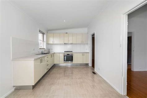 34 Whitewood Street Frankston North Vic 3200 House For Rent Homely
