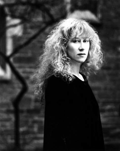 Mckennitt Loreena Loreena Mckennitt Loreenamckennitt Vems