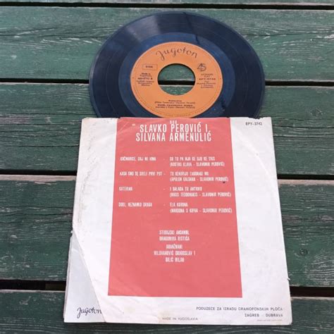 Slavko Perović I Silvana Armenulić Krčmarice Daj Vina
