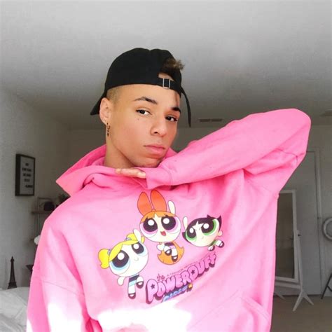 Larray Youtuber Wallpaper Cave