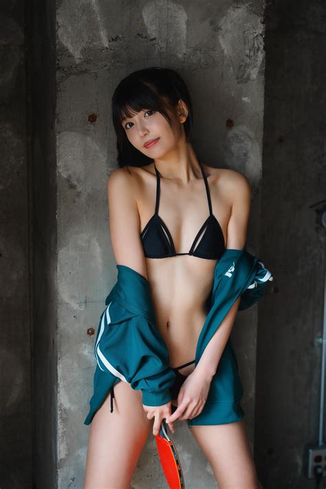 南あみ、水着×ジャージの スポーティーグラビア”に絶賛の声「腹筋美しい」 Entame Next アイドル情報総合ニュースサイト