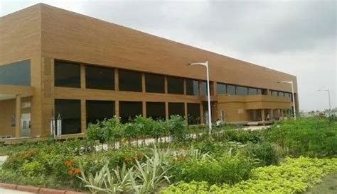 Rectangular Reflective Float Glass At Rs 54square Feet In Ahmedabad
