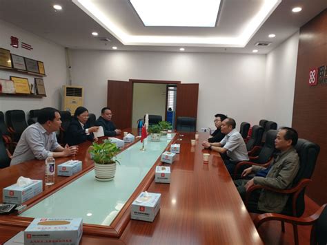 【国家发展改革委派驻田东县挂职干部赴当地金融机构调研金融服务小微“三农”情况】 国家发展和改革委员会