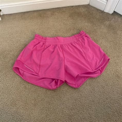 Lululemon Athletica Shorts Lululemon Sonic Pink Low Rise Hotty Hots