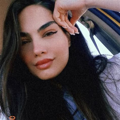 Parisa Ashtiani Parisaashtiani • Threads Say More