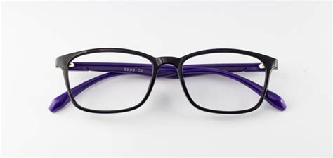 Xena Low Cost Glasses