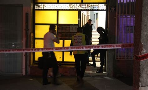 Mako בת ים כתב בגוגל איך להרוג את אחי ודקר אותו Facebook