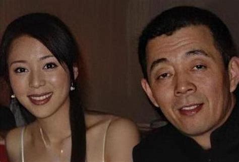被醜男「糟蹋」的5位女明星，個個如花似玉，一朵鮮花插在牛糞上 每日頭條