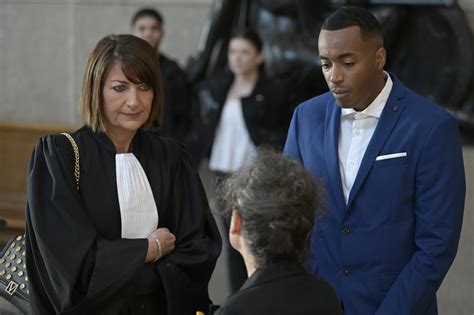 Montréal La Cluse Meurtre De La Postière Images Glaçantes Au Premier