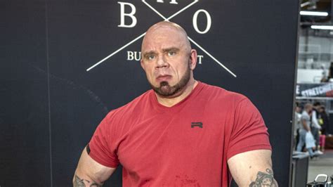 Bull Mentula Avioero Seiska