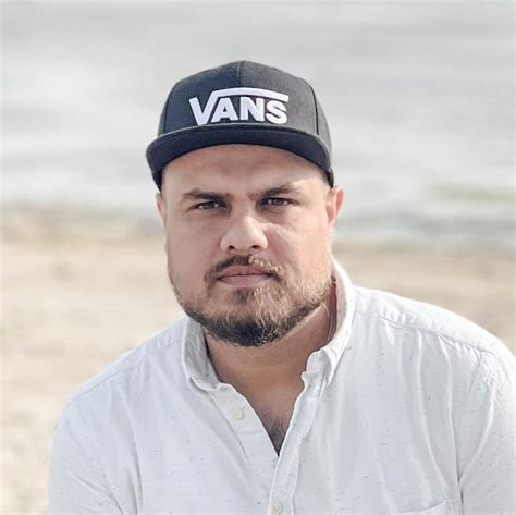 رسالة الامام الهادي ع باللغة الرومية لا تنسو شير الفيديو Ali