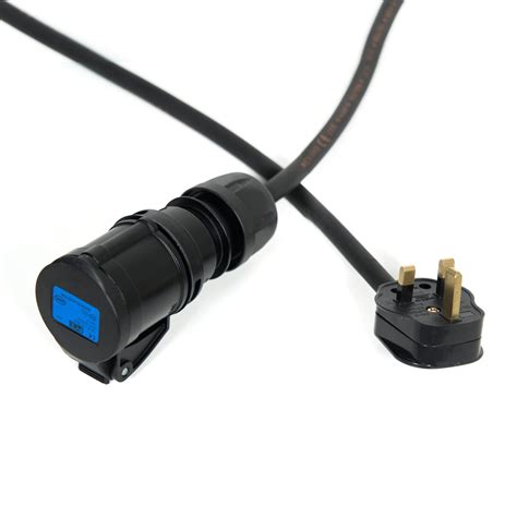 Power Cable 13a Uk Type Male To 16a 3p Cee Female By Power Distros