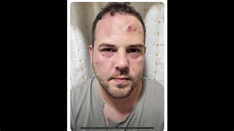 “puñoterapia” En La Cárcel A John Poulos El Norteamericano Capturado