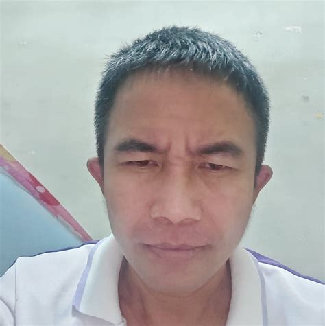 ดารานักร้องไทย ลองทายกันดูนะ ว่าคนนี้ชื่ออะไร มาร่วมสนุกด้วยกันนะครับ