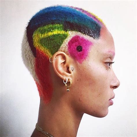 New Year New Hair Inspo Model Adwoa Aboah Kicks Off 2017 With An Epic