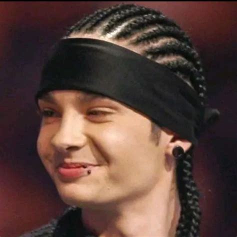 Cute Tom Tom Kaulitz Celebrità Romanza
