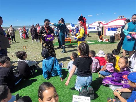 Аман наадгайн нэг төрөл Түргэн хэллэгийн тэмцээн зохион байгууллаа Хэл зүгшрүүлж үгийн