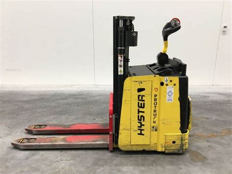 Hyster P2 0SD Self Propelled Stackers Material Handling Hyster