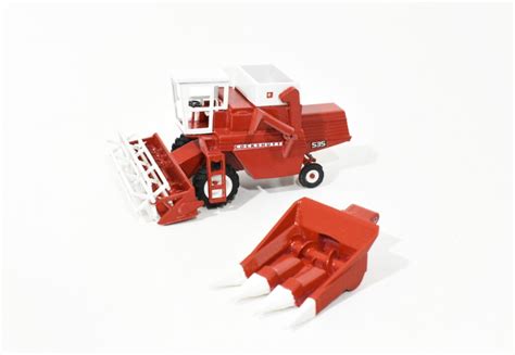 164 Scratch Built Cockshutt 535 Combine With Corn And Grain Head