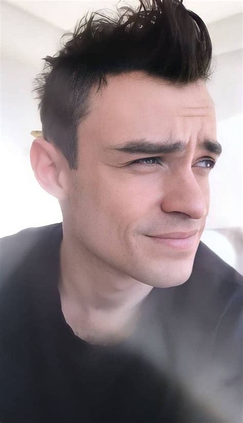 Pin By Anette Anefjord On Thomas Doherty Thomas Doherty Scottish