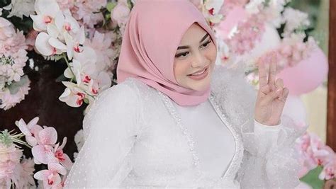 Artis Ramai Dukung Aurel Yang Dapat Body Shaming Dari Artis