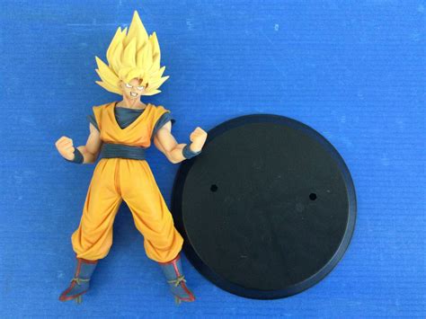 【全体的に状態が悪い】【28】 ジャンク Banpresto ドラゴンボールz 組立式ハイクオリティ Dxフィギュア 超サイヤ人孫悟空の