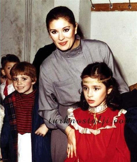 Gülşen Bubikoğlunun Kızı Zeynep İnanoğlunu Tanıyor Musunuz Magazin Haberleri