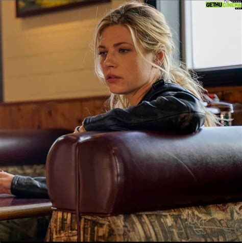 Katheryn Winnick Instagram Todays Mood Bigsky Tonight Gethu Cinema