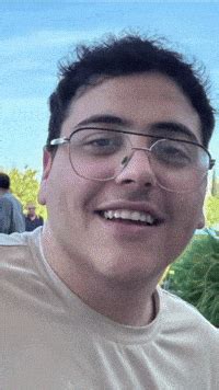 Steven Here S Find And Share On Giphy