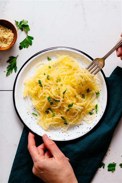 How To Cook Spaghetti Squash Minimalist Baker Recipes