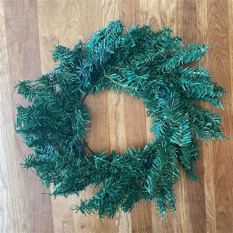 Evergreen Advent Wreath 16in St Patricks Guild