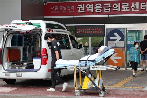 공공의료기관 의사 3천500여명 부족연봉 6억여원까지 치솟아