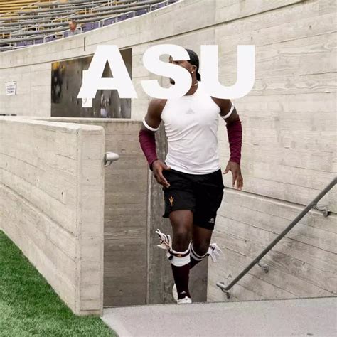 Video Emma Kline On Linkedin Noah Lau This Is So Creative And