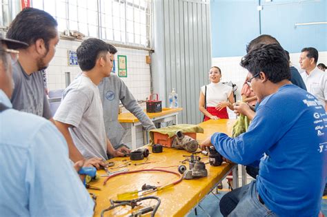 FIRMAN ISJUVENTUD Y CECATI CONVENIO DE COLABORACIÓN Gobierno de Baja California Sur