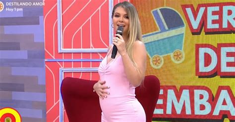 Brunella Horna mostró sus meses de embarazo en América Hoy y reveló entre lágrimas la razón