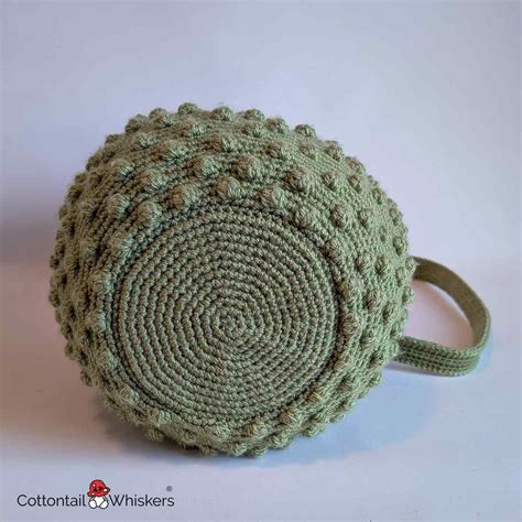 Fine Scottish Thistle Shoulder Bag Crochet Pattern