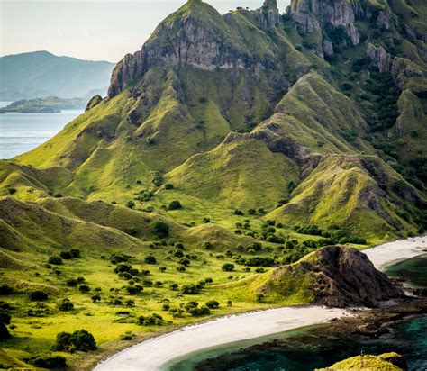 Navigating Paradise A Dream Sailing Trip To Labuan Bajo With Ikan Kayu